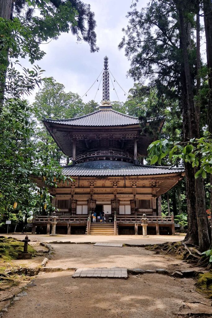 How to visit Koyasan from Osaka | Complete Koyasan Guide ...